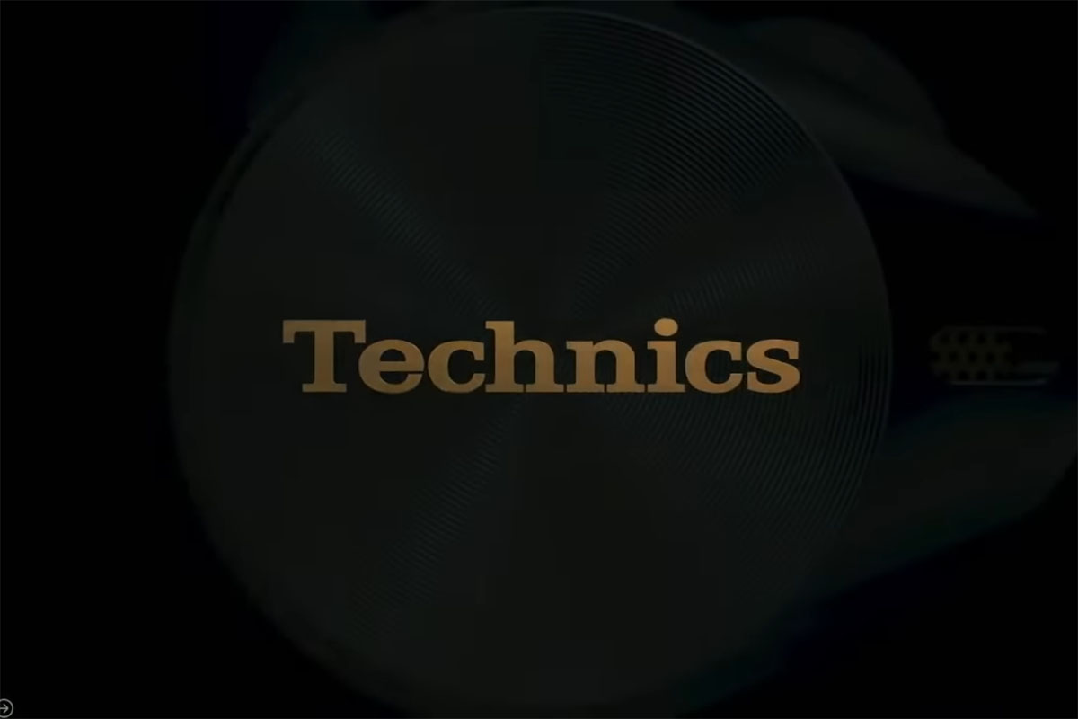金色のTechnicsロゴを配した新完全ワイヤレス、2023年春発売へ - AV Watch