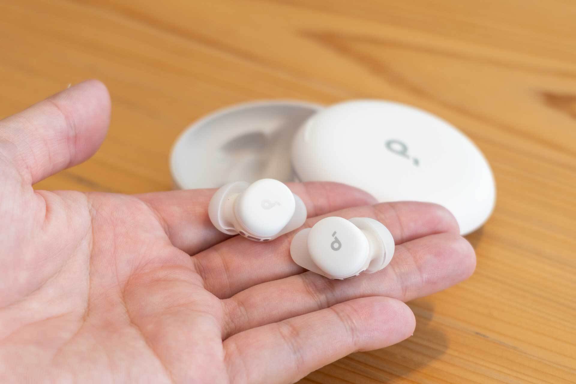 スケベ 熟女 【ロリ美容秘書】榎本